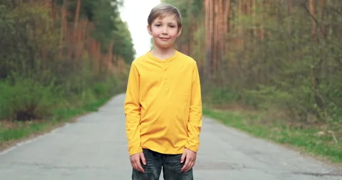 Star Starer Stock Videos – Royalty-Free HD & 4K Videos | Pond5