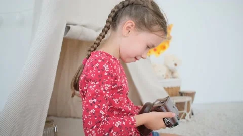 Film Camera Cute Stock Videos – Royalty-Free HD & 4K Videos | Page 3