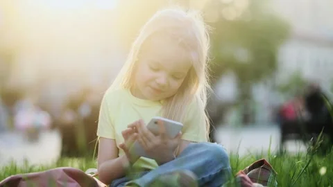 Scroller Girls Small Stock Videos – Royalty-Free HD & 4K Videos | Pond5