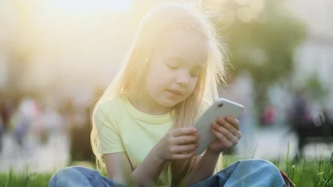 Scroller Girls Small Stock Videos – Royalty-Free HD & 4K Videos | Pond5