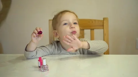 Put A Little Stock Videos – Royalty-Free HD & 4K Videos | Pond5