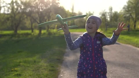 Family Screw Models Stock Videos – Royalty-Free HD & 4K Videos