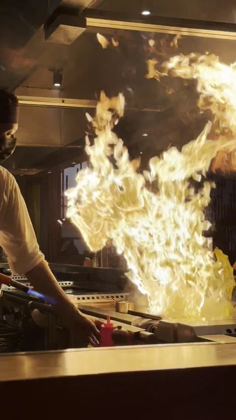 Show Cooking Restaurant Stock Videos – Royalty-Free HD & 4K Videos | Pond5