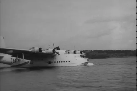 Short Loading Stock Videos – Royalty-Free HD & 4K Videos