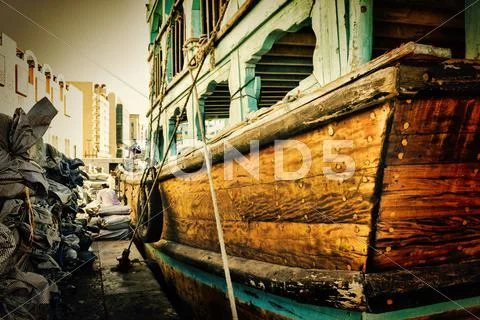 Loading a ship in port said in dubai, uae. the oldest commercial port ...