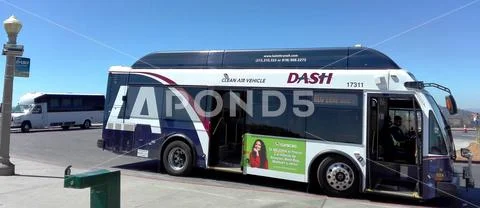 Los Angeles LADOT Transit DASH bus and Bus Stop at Griffith Observatory ...