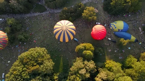 A lot of people looking at how hot air b... | Stock Video | Pond5