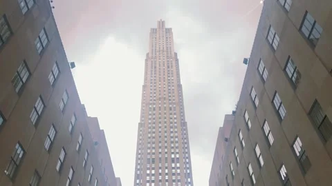 Love Scupture Stock Videos – Royalty-Free HD & 4K Videos | Pond5