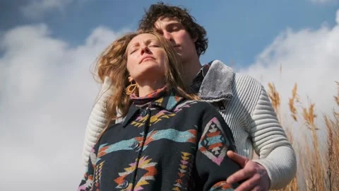 Share With Sky Stock Videos – Royalty-Free HD & 4K Videos