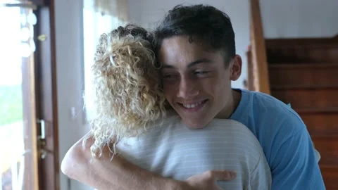 Enjoy Dsound Stock Videos – Royalty-Free HD & 4K Videos