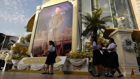 School Girls Store Stock Videos – Royalty-Free HD & 4K Videos | Pond5