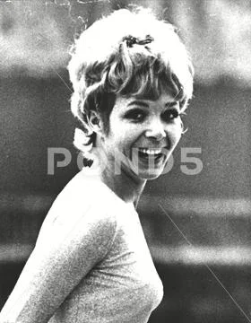 Luanshya Greer Actress. (for Full Caption See Version) Box 0572 290515 ...