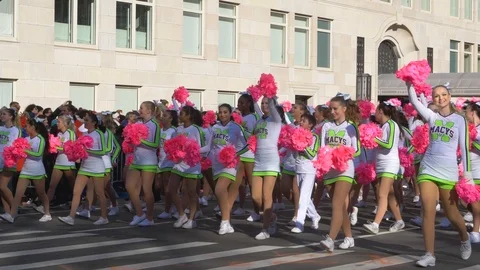 Cheerleaders 6 Stock Videos – Royalty-Free HD & 4K Videos