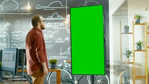 Interactive Green Screen Stock Videos – Royalty-Free HD & 4K Videos