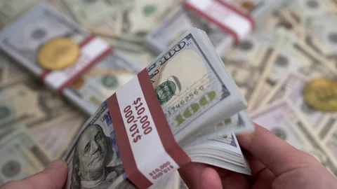 Male Hands Counting a Stack of 100 Dolla... | Stock Video | Pond5