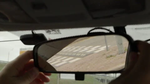 Mome L Stock Videos – Royalty-Free HD & 4K Videos | Pond5