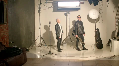 Photoshoot Studios Stock Videos – Royalty-Free HD & 4K Videos | Page 2