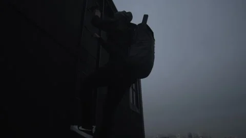 Skyscraper Climb Stock Videos – Royalty-Free HD & 4K Videos | Pond5