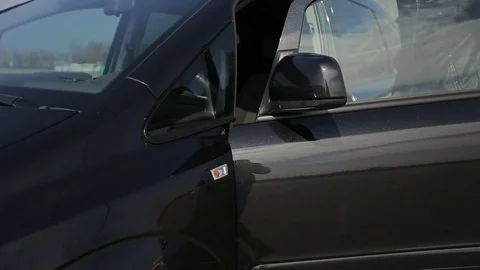 Drivers Getting B Stock Videos – Royalty-Free HD & 4K Videos | Pond5