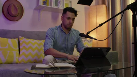 Podcast Space Stock Videos – Royalty-Free HD & 4K Videos | Pond5