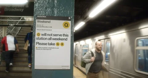 Running Man Posteer Stock Videos – Royalty-Free HD & 4K Videos