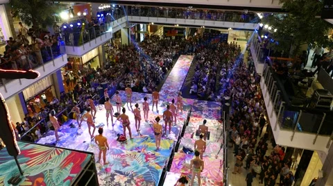 Many Worlds Model Stock Videos – Royalty-Free HD & 4K Videos | Pond5