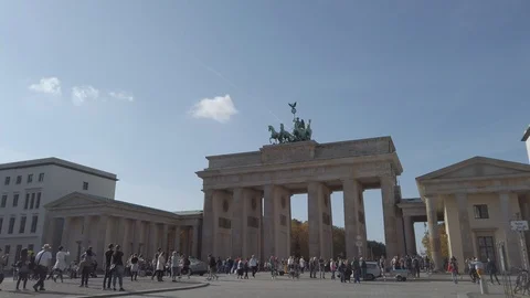 Pictures Famous People Stock Videos – Royalty-Free HD & 4K Videos | Pond5