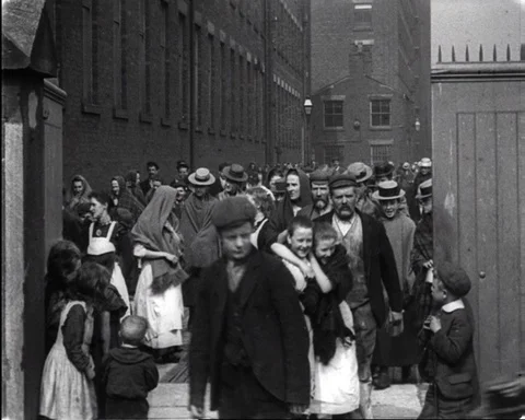 Factory Workers Leaving Stock Videos – Royalty-Free HD & 4K Videos