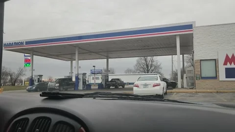 Marathon Gas Station Kokomo Indiana Conv... | Stock Video | Pond5