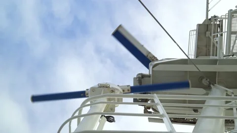 Marine Radar Antenna