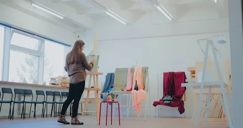 Master Life Class Stock Videos – Royalty-Free HD & 4K Videos