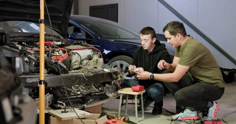 Electrical Issue Stock Videos – Royalty-Free HD & 4K Videos