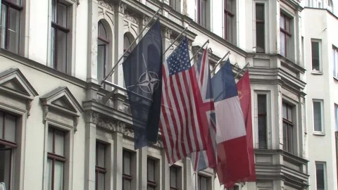 Medium Oljen5Am Stock Videos – Royalty-Free HD & 4K Videos | Pond5