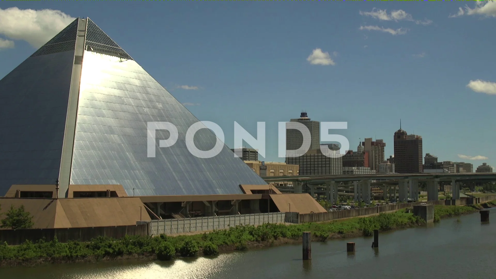 Pyramid Memphis Tn Downtown