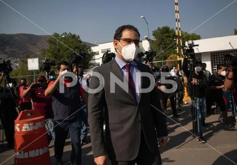 Mexican judge orders former Pemex boss to remain in prison for ...