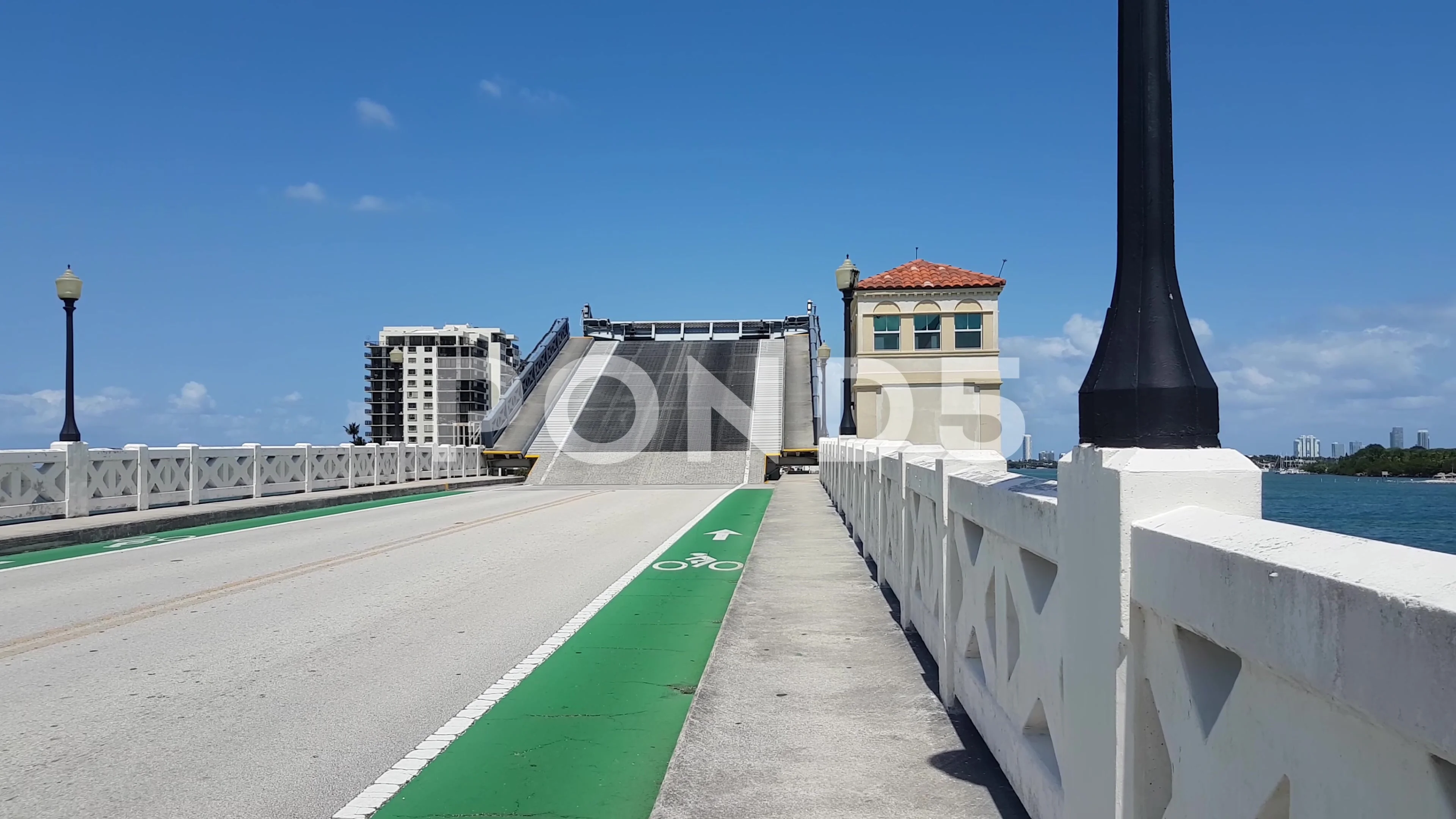 Drawbridge Sign Miami 260+ Drawbridge Miami Stock Photos, Pictures