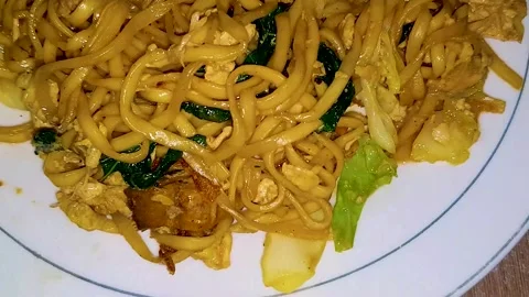 Mie Goreng Stock Video Footage | Royalty Free Mie Goreng Videos | Pond5