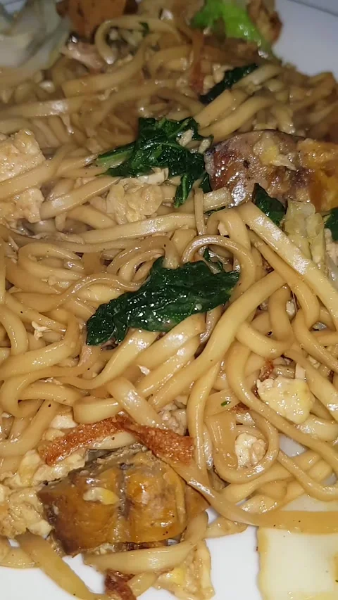 Mie Goreng Stock Video Footage | Royalty Free Mie Goreng Videos | Pond5