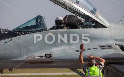 Military Fighter Jet Signals ~ High Resolution #86551263