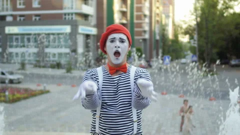 Mime in red beret and stripped shirt sho... | Stock Video | Pond5