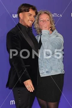 Photograph: Miss Germany Awards Finale 2024 twenty4tim mit seiner ...