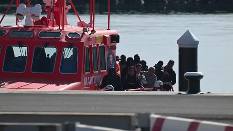 One R More Stock Videos – Royalty-Free HD & 4K Videos | Pond5