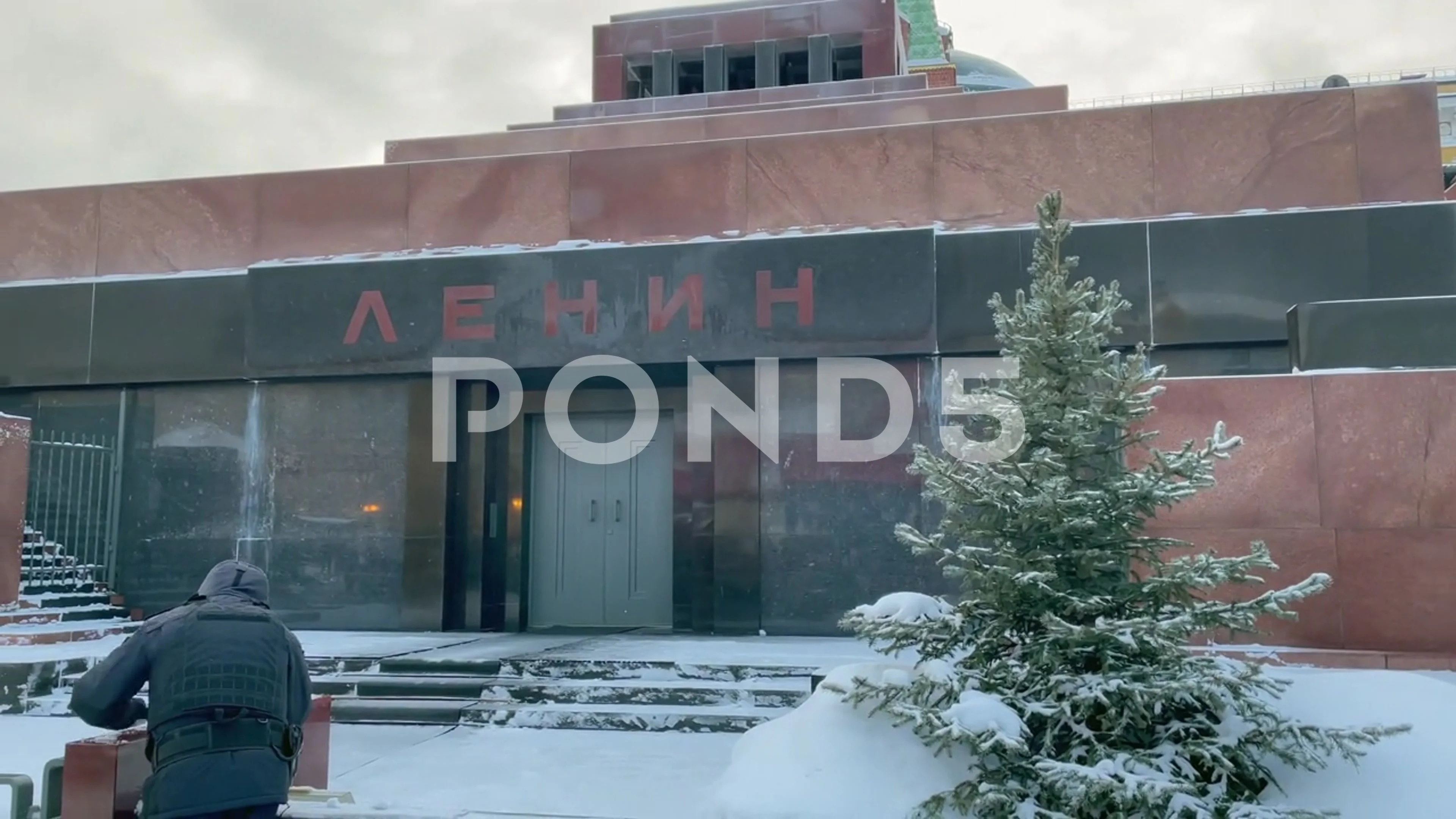 Lenins Body On Display 2022