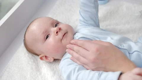 On Hand L Stock Videos – Royalty-Free HD & 4K Videos