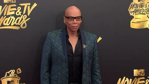 Movie Tv Awards Stock Videos – Royalty-Free HD & 4K Videos