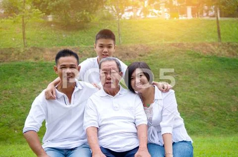 Multi-Generation Chinese Family ~ High Resolution #66754363
