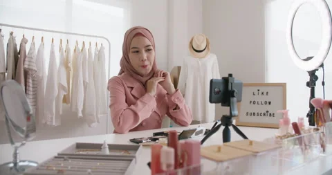Muslim beauty vlogger live talk on socia... | Stock Video | Pond5