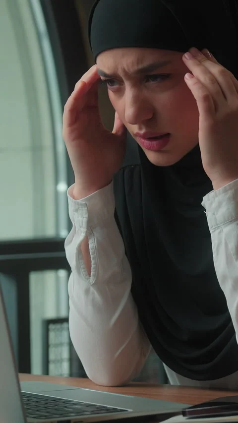 Islamic Hijab Girl Stock Videos – Royalty-Free HD & 4K Videos | Pond5