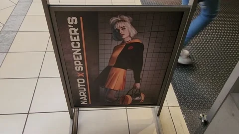 Narutos x Spencer's Signage Hot Topic Si... | Stock Video | Pond5