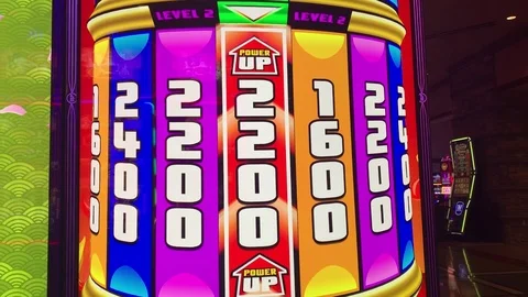 Live817 Em Stock Videos – Royalty-Free HD & 4K Videos | Pond5